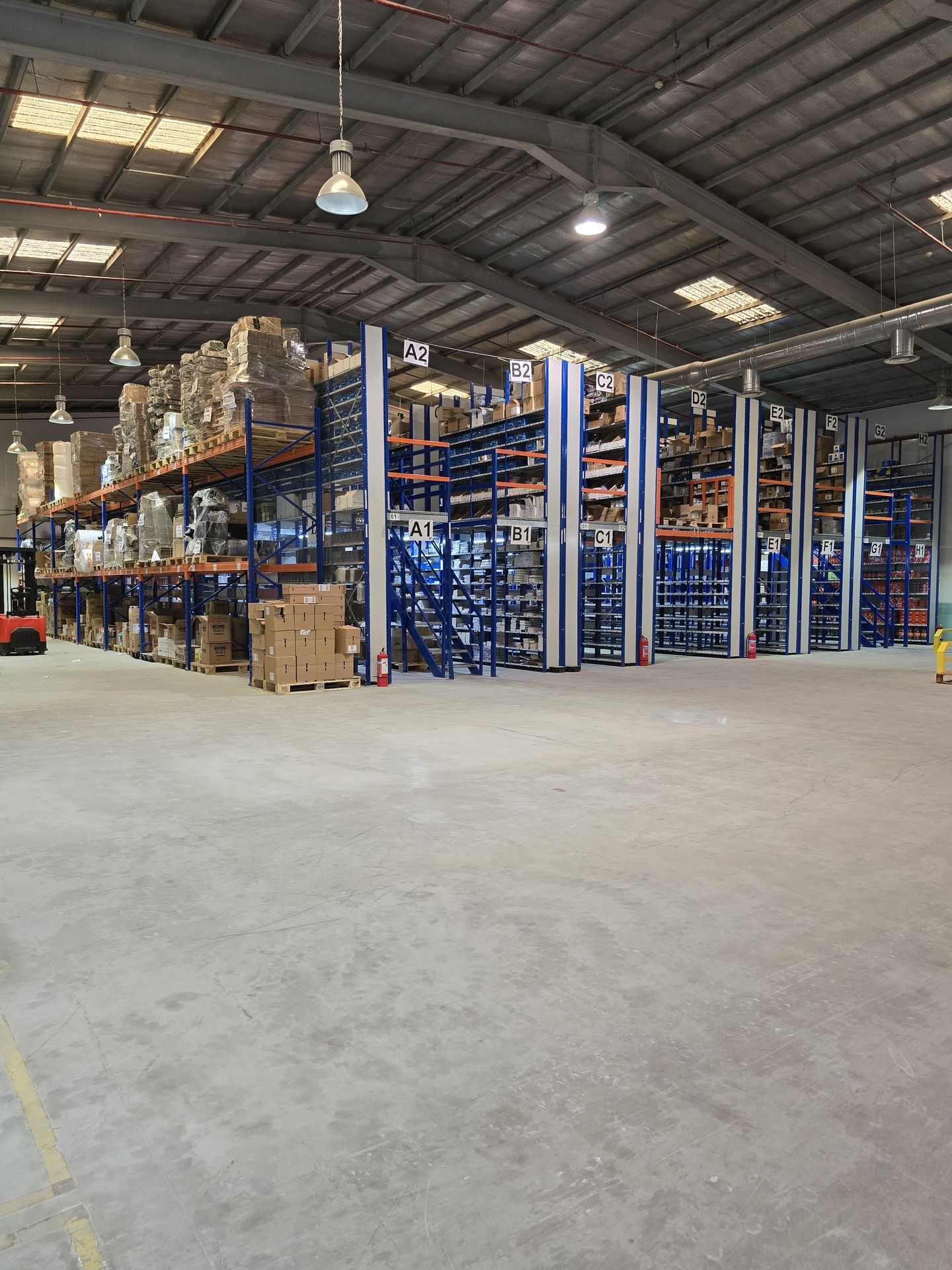 About Us | Efficient logistics with SFDA-app roved